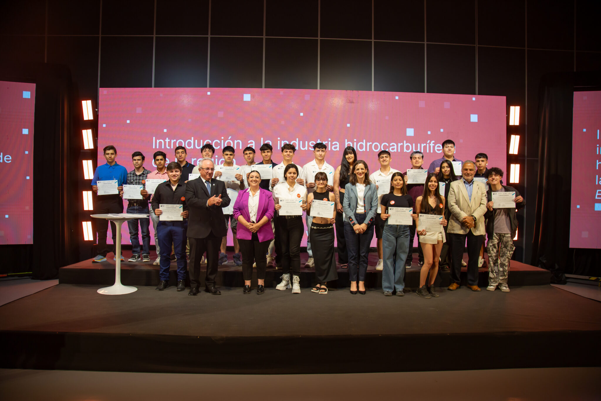 GenEra Neuquén cerró su primer año con 43.000 horas de capacitación ...